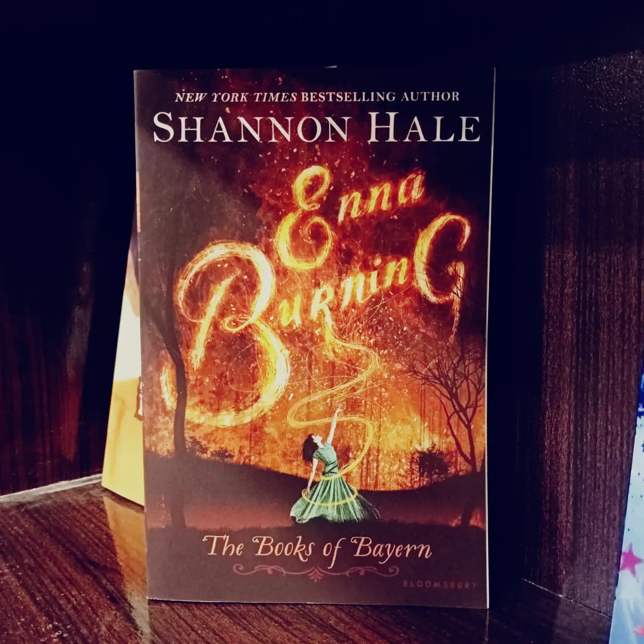 Enna Burning - EnglishBookHouse